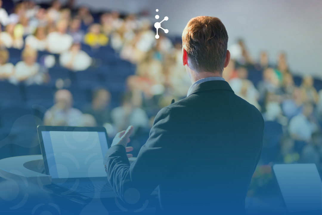 10 Cara Berbicara di Depan Umum dengan Lancar - Kognisi.id